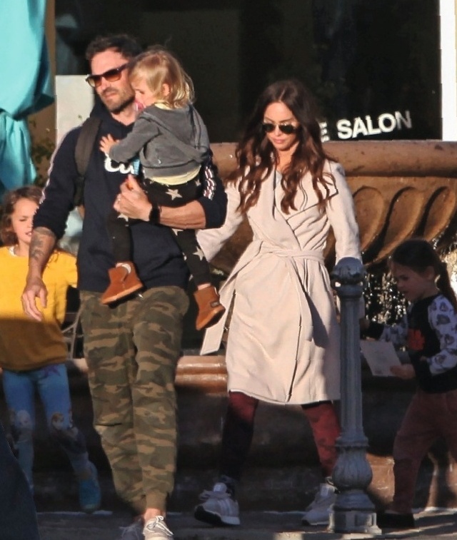 Megan Fox Gravid 2024