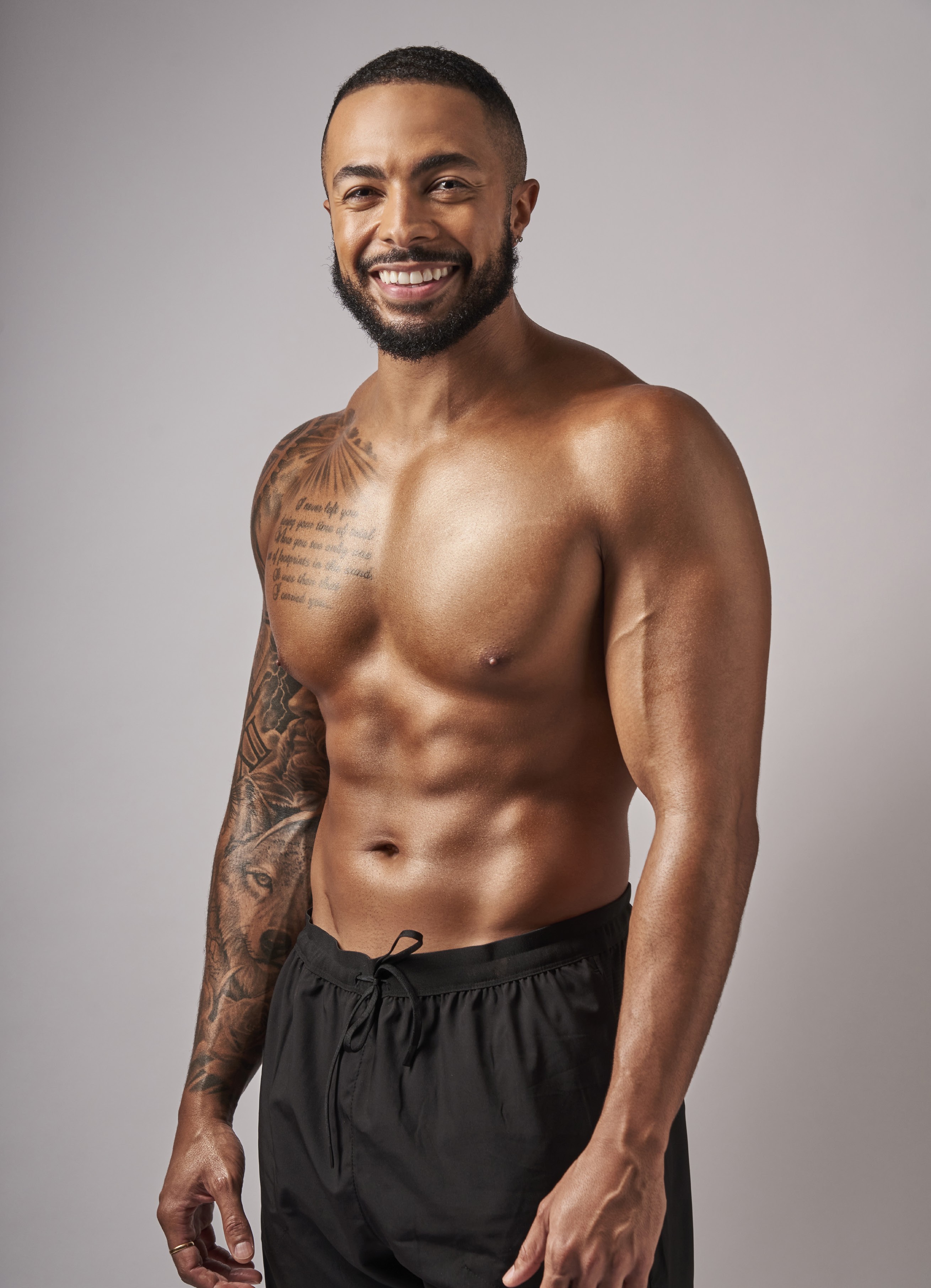 Torso of the week - 18 Nov 2025 - Heat Magazine - Readly
