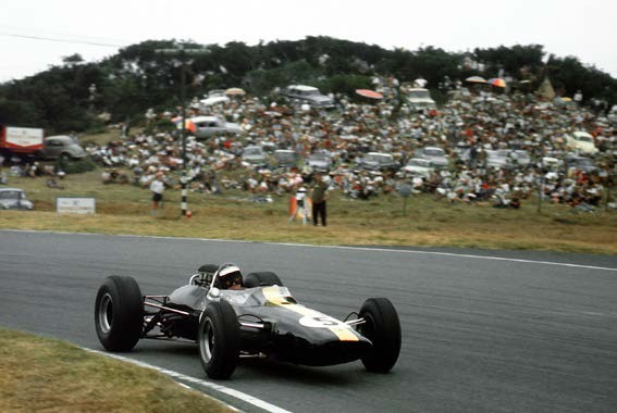 Youtube review - 31 Dec 2025 - Motorsport News Magazine - Readly